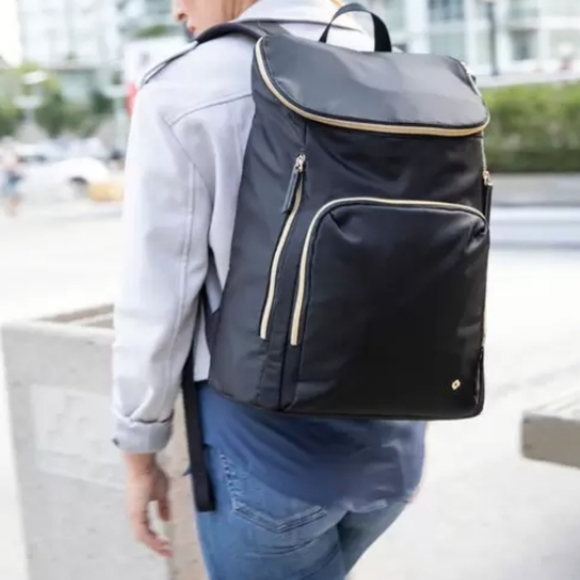 Samsonite | Bags | Samsonite Business Mobile Solutions Deluxe Backpack ...